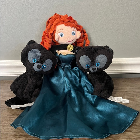 Disney | Toys | Disney Store Brave Princess Merida Plush W Brothers ...